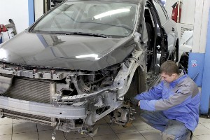 How Panel Beaters Keep Your Car’s Exterior In Pristine Condition ...